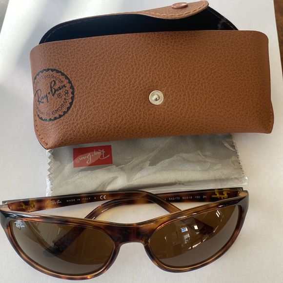 Ray-Ban | Accessories | Brown Raybans Medium Size Brand New | Poshmark